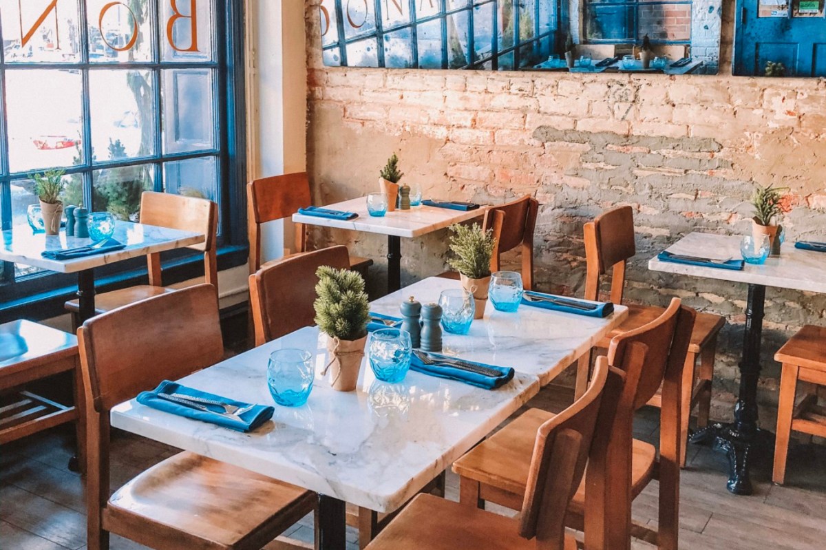 How to Bake a Fish Packet Like Chef Matt Conroy of DC Bistro Lutèce ...