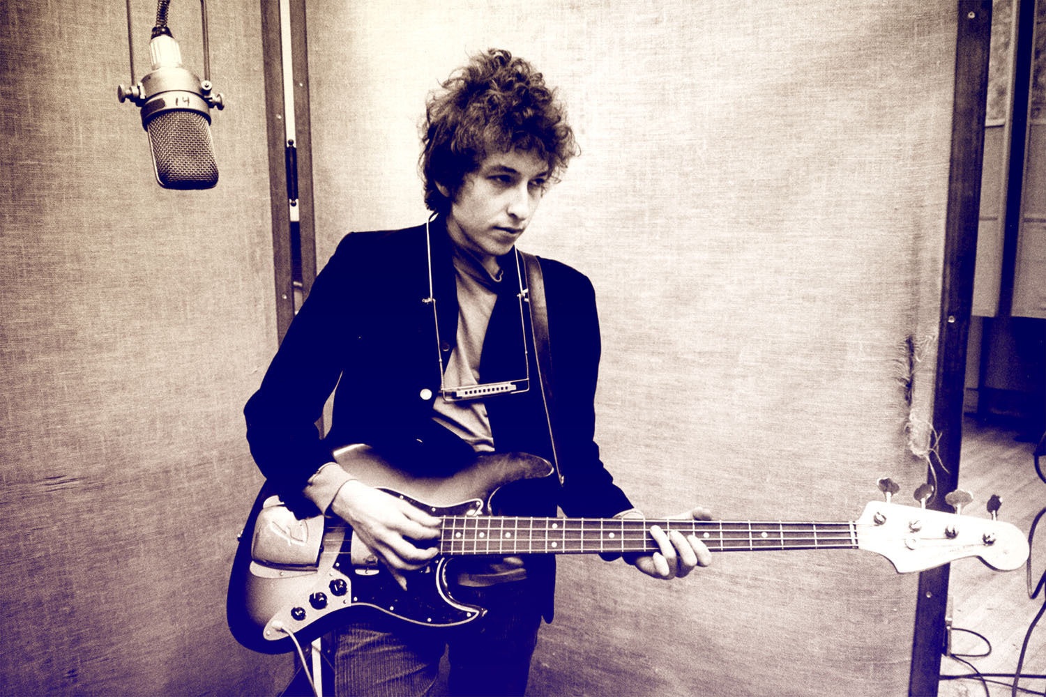 What We Can Learn From Bob Dylan's Style - InsideHook