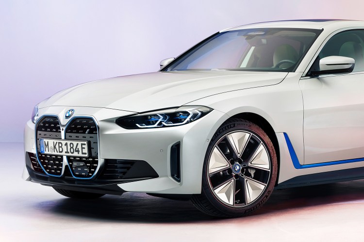 Here's the Best Part About BMW's New Electric i4 Car - InsideHook
