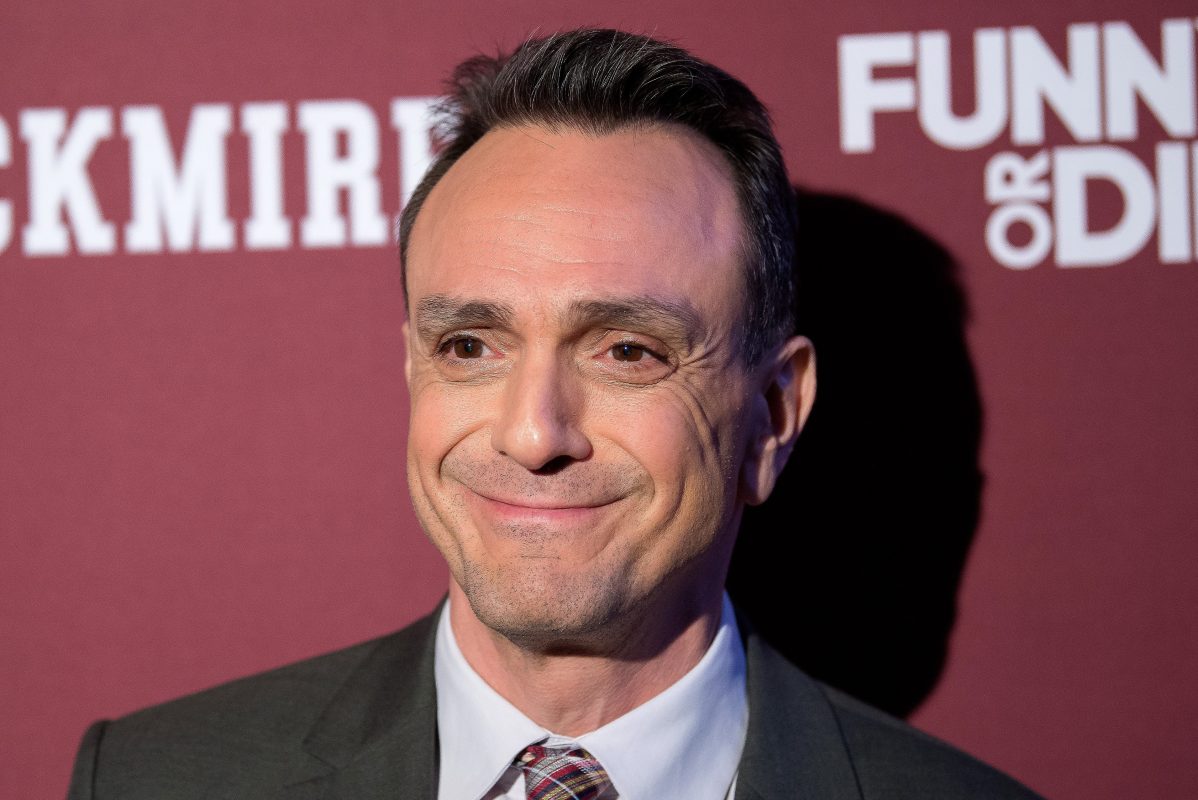 Hank Azaria Says He Owes Every Indian Person an Apology for Apu ...