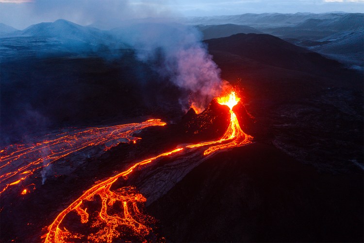 What It’s Like to Watch a Volcano Erupt Before Your Eyes - InsideHook