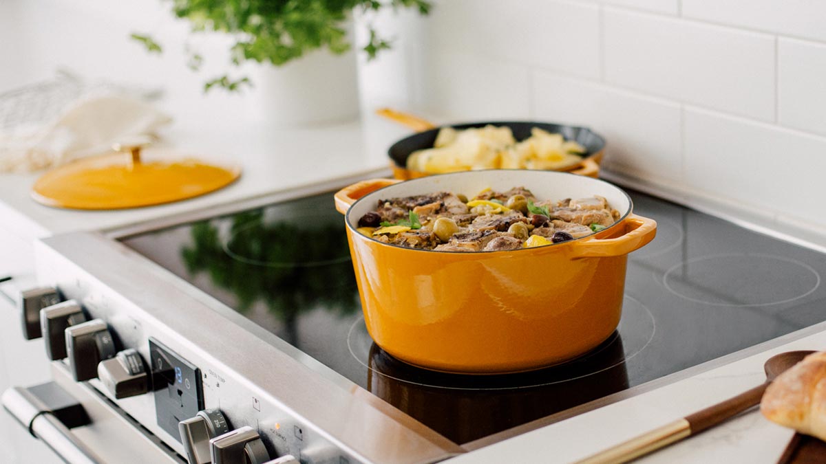 Review: Testing Milo's Dutch Oven and Cast Iron Skillet - InsideHook