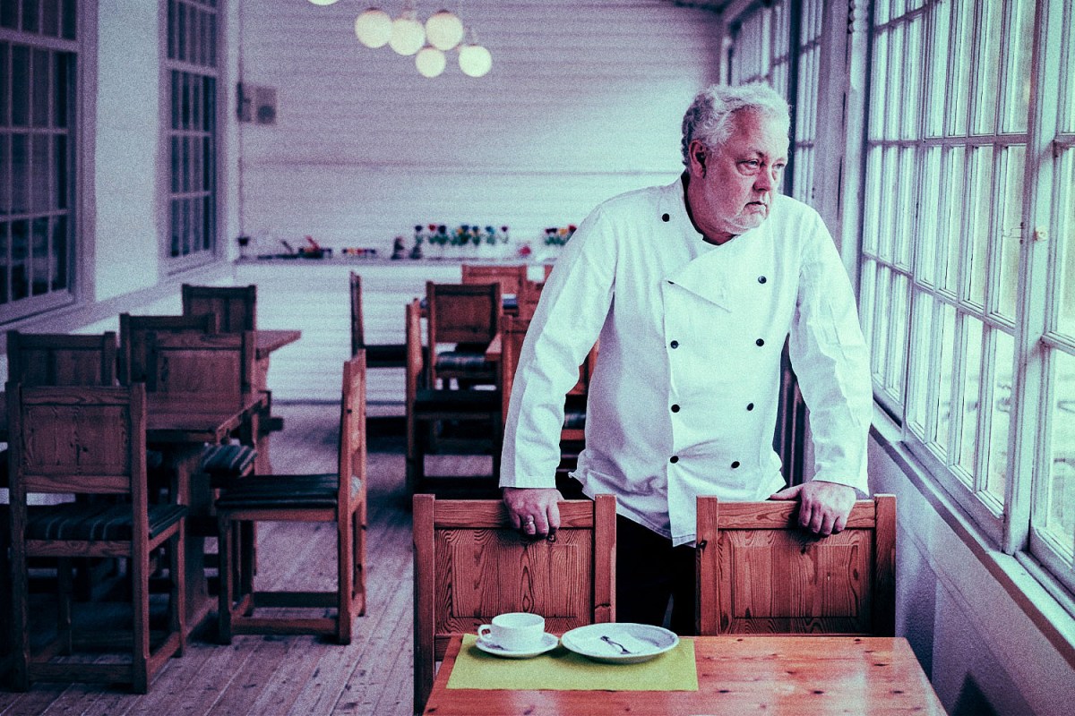 Restaurants Are Severely Understaffed, And No One Agrees on Why ...