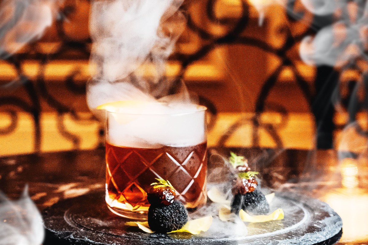 The Ultimate Home Bartender’s Guide to Smoked Cocktails - InsideHook