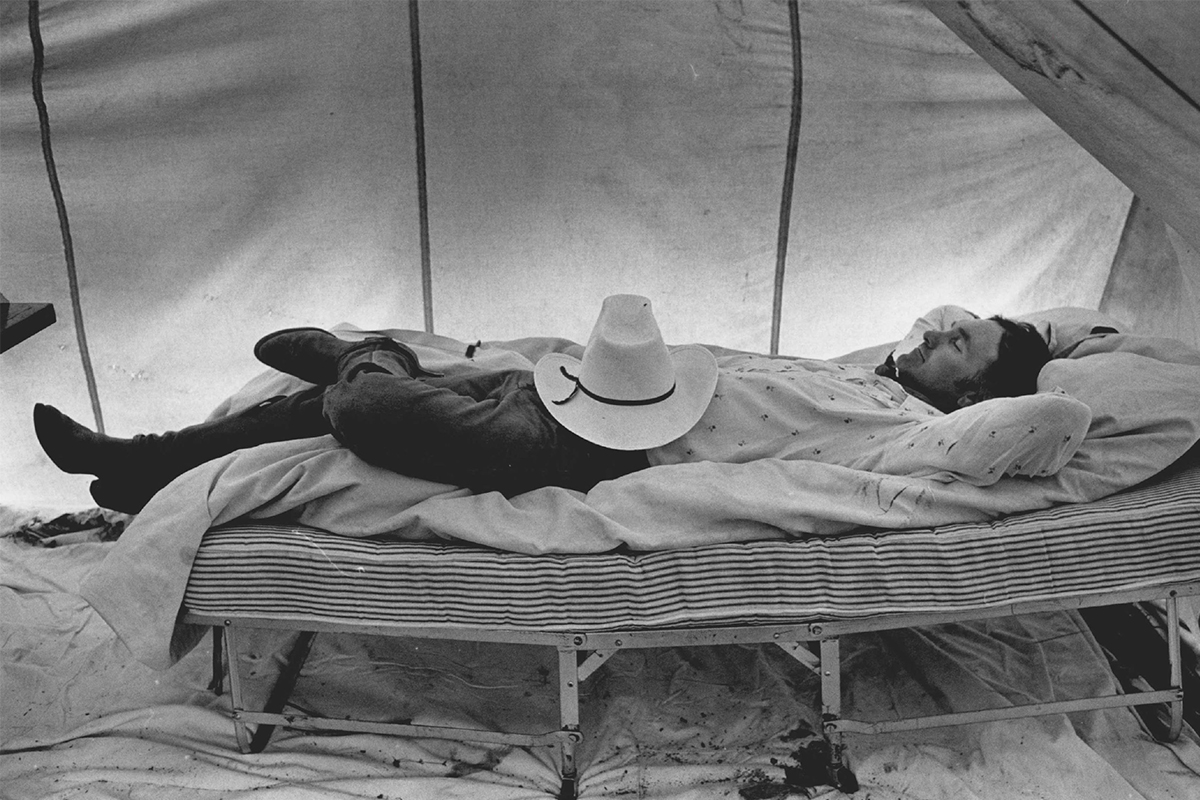 Can a Long Weekend Sleep-In Erase a Week of Bad Sleep? - InsideHook