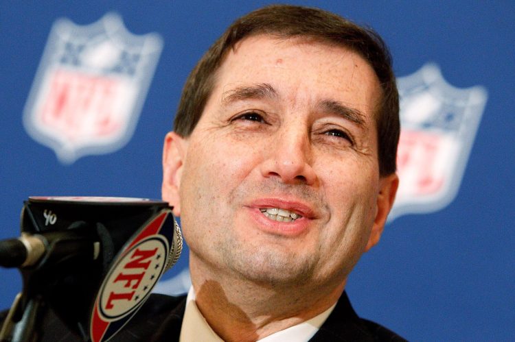 Bombshell NFL Emails Include Lawyer Jeff Pash Messaging About Hooters ...