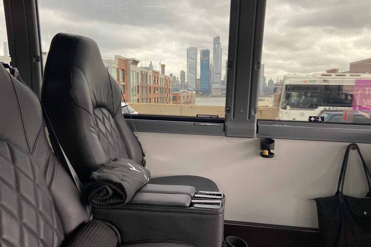 Review: We Tried the Jet Bus From New York to DC - InsideHook