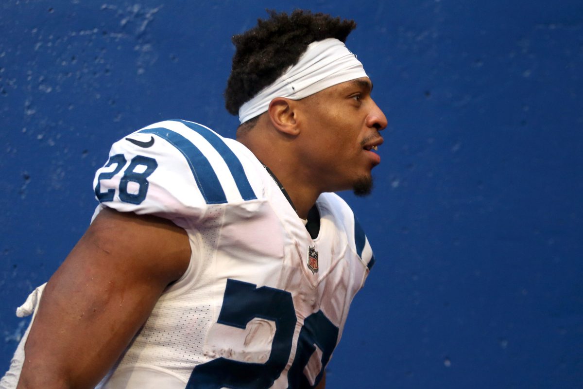Week 11 NFL Stories Include Jonathan Taylor and the Rise of the Chiefs ...