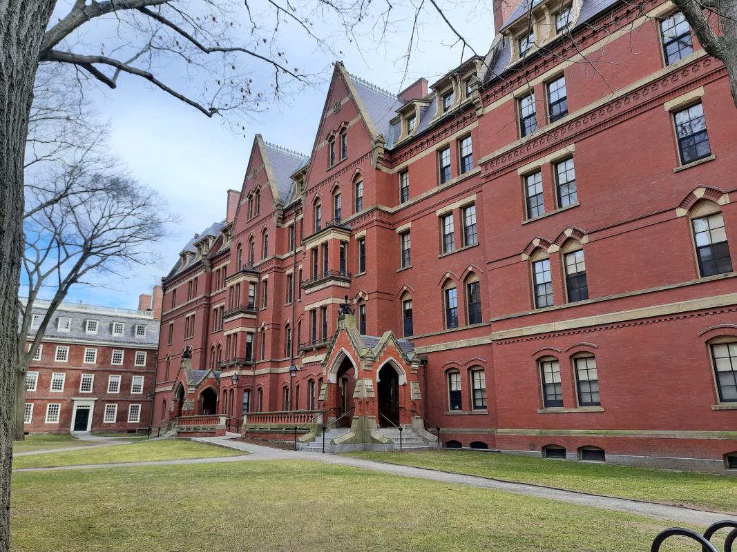 Scammers Targeted Women With Offers of Harvard Jobs - InsideHook