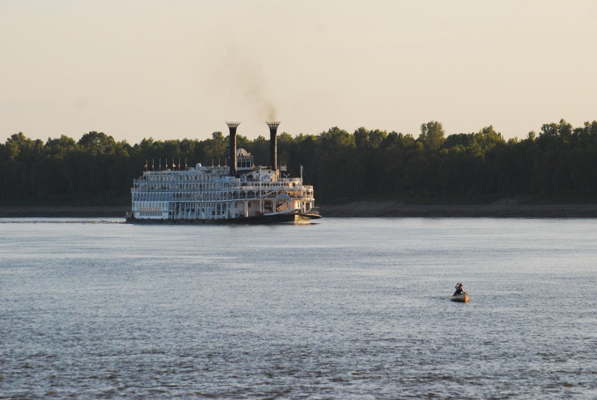Floating the Mississippi River with a Real-Life Huck Finn - InsideHook
