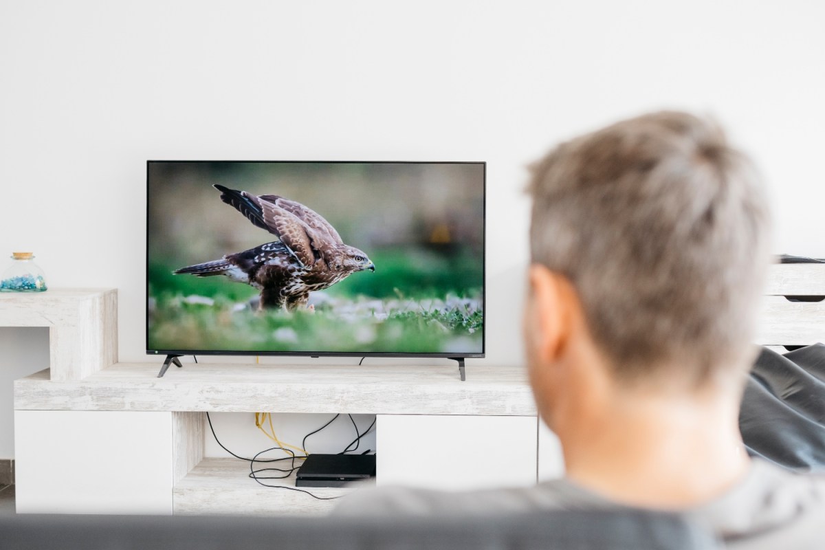 What Makes Boring People Boring? - InsideHook