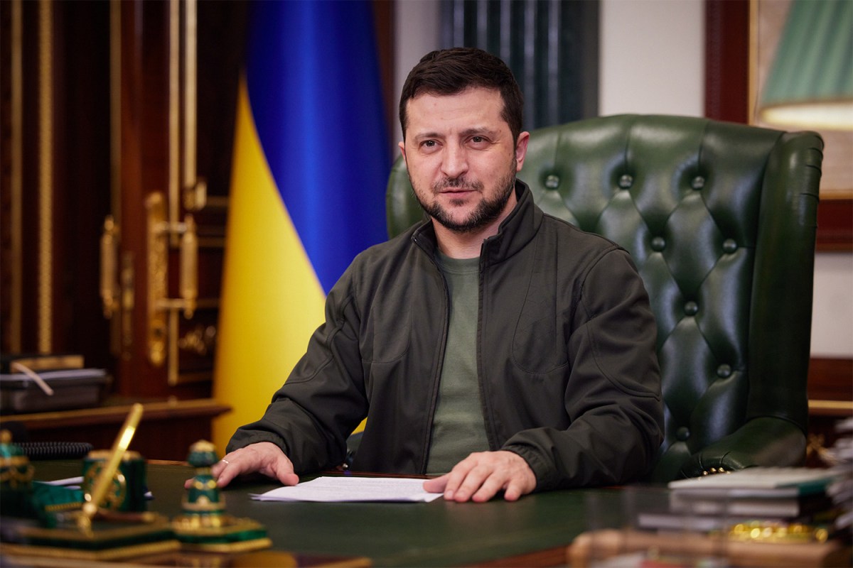The Significance of Zelensky’s Olive-Drab Crewneck T-Shirt - InsideHook