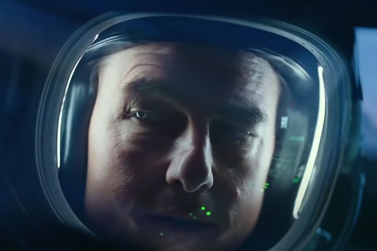 A Real Top Gun Grad Grades the Movies' Flying Scenes - InsideHook