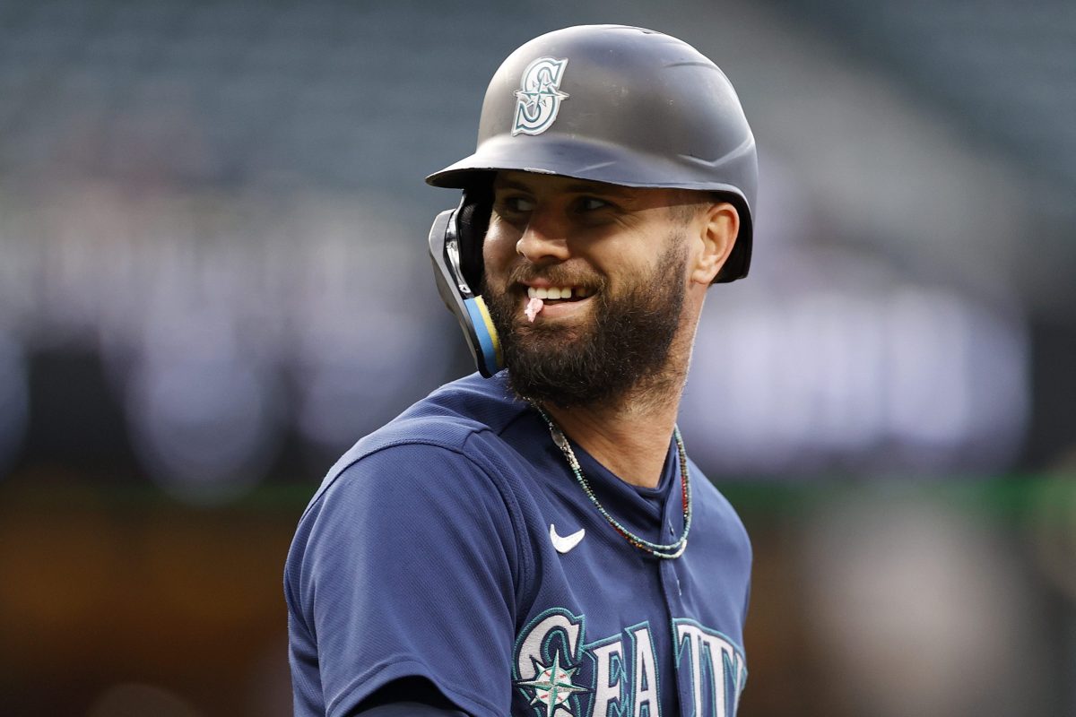 Why Benches-Clearing MLB Brawl Led to Mariner Jesse Winker Scoring a ...