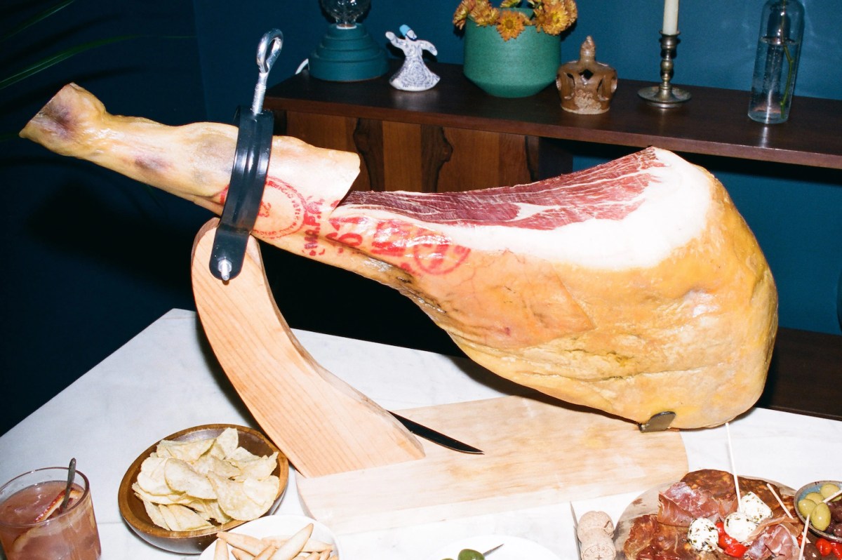 The Case for Making an Entire Leg of Jamón Your Charcuterie Centerpiece ...