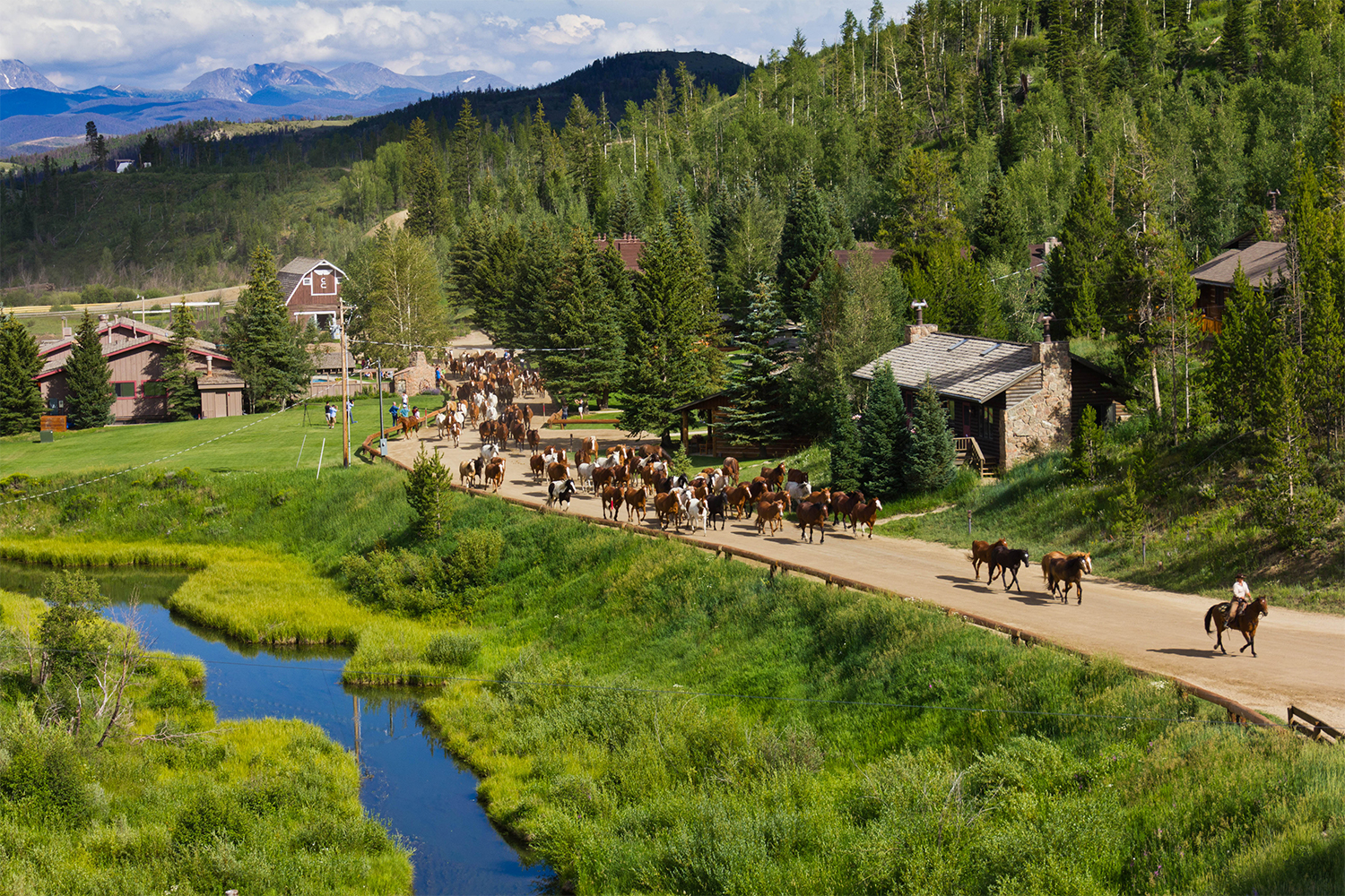 7 Best Luxury Ranch Resorts in the United States - InsideHook