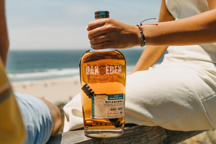 Oak & Eden Lets You Play Whiskey Maker With In-Bottle Finishing Process ...