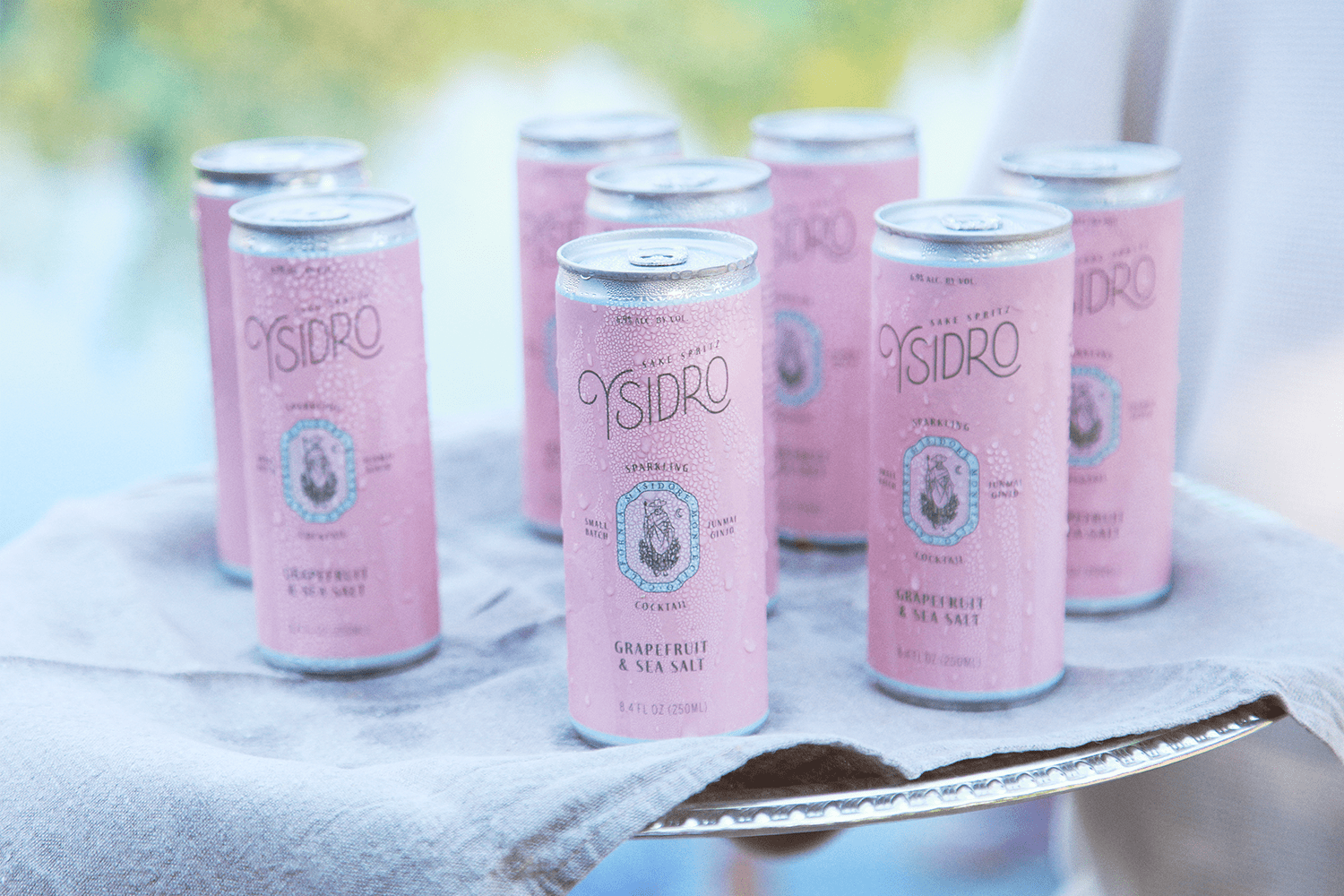 The Ysidro Canned Sake Spritz Is the Perfect Poolside Beverage - InsideHook