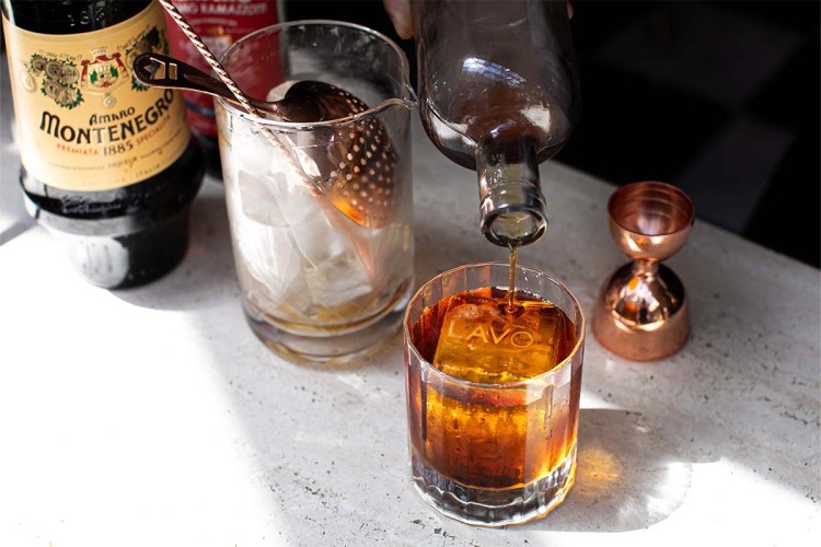 5 Negroni Recipes That Don't Use Equal Parts - InsideHook