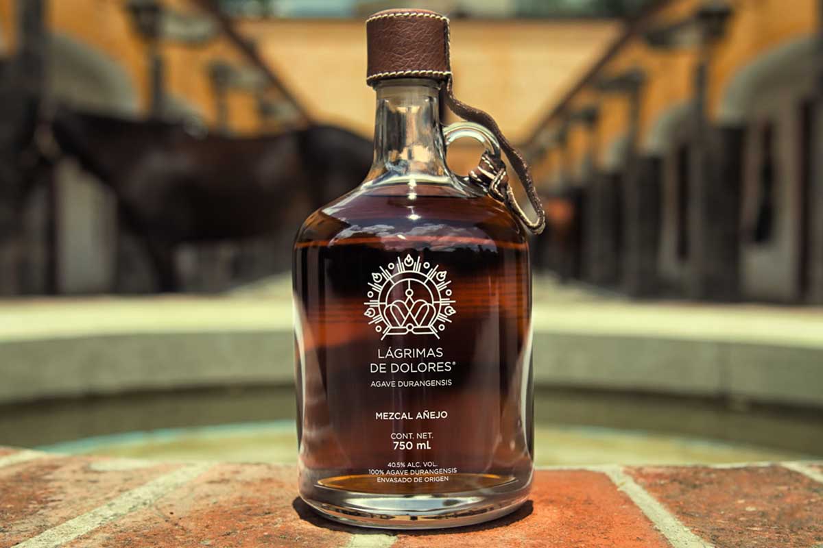Barrel-Aged Mezcal Is a Uniquely Delicious Spirit - InsideHook