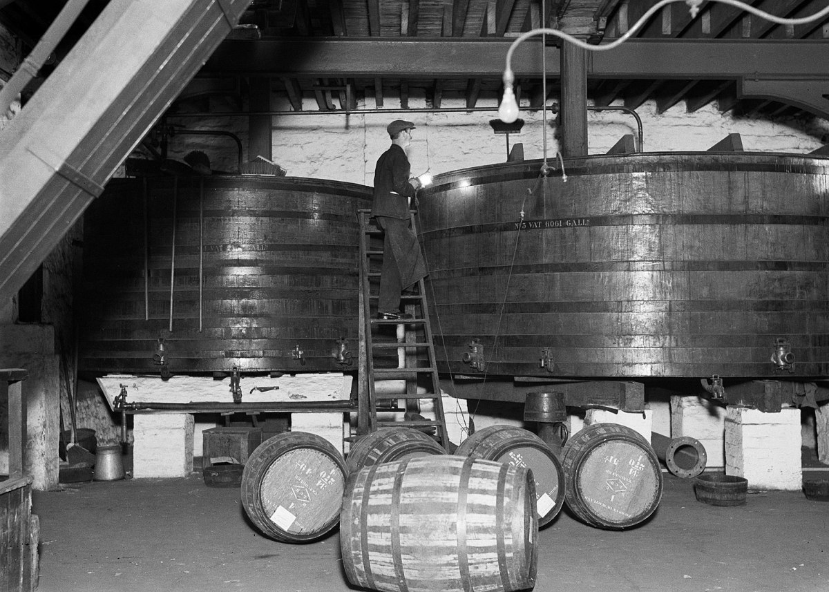 Legal Home Distilling Might Be Coming to Ohio - InsideHook