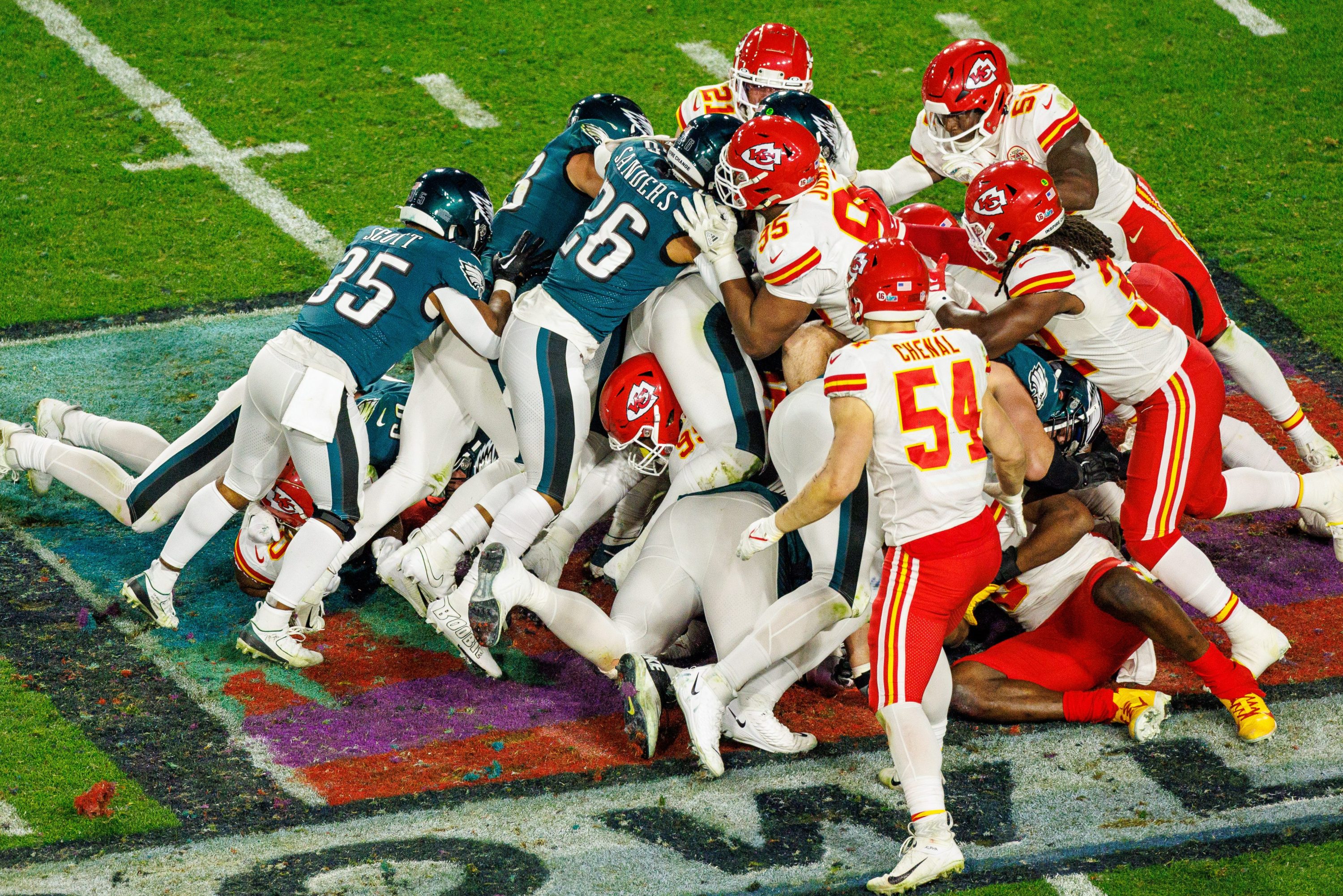 Super Bowl LVII Ratings Pacing to Be Third-Most in TV History - InsideHook