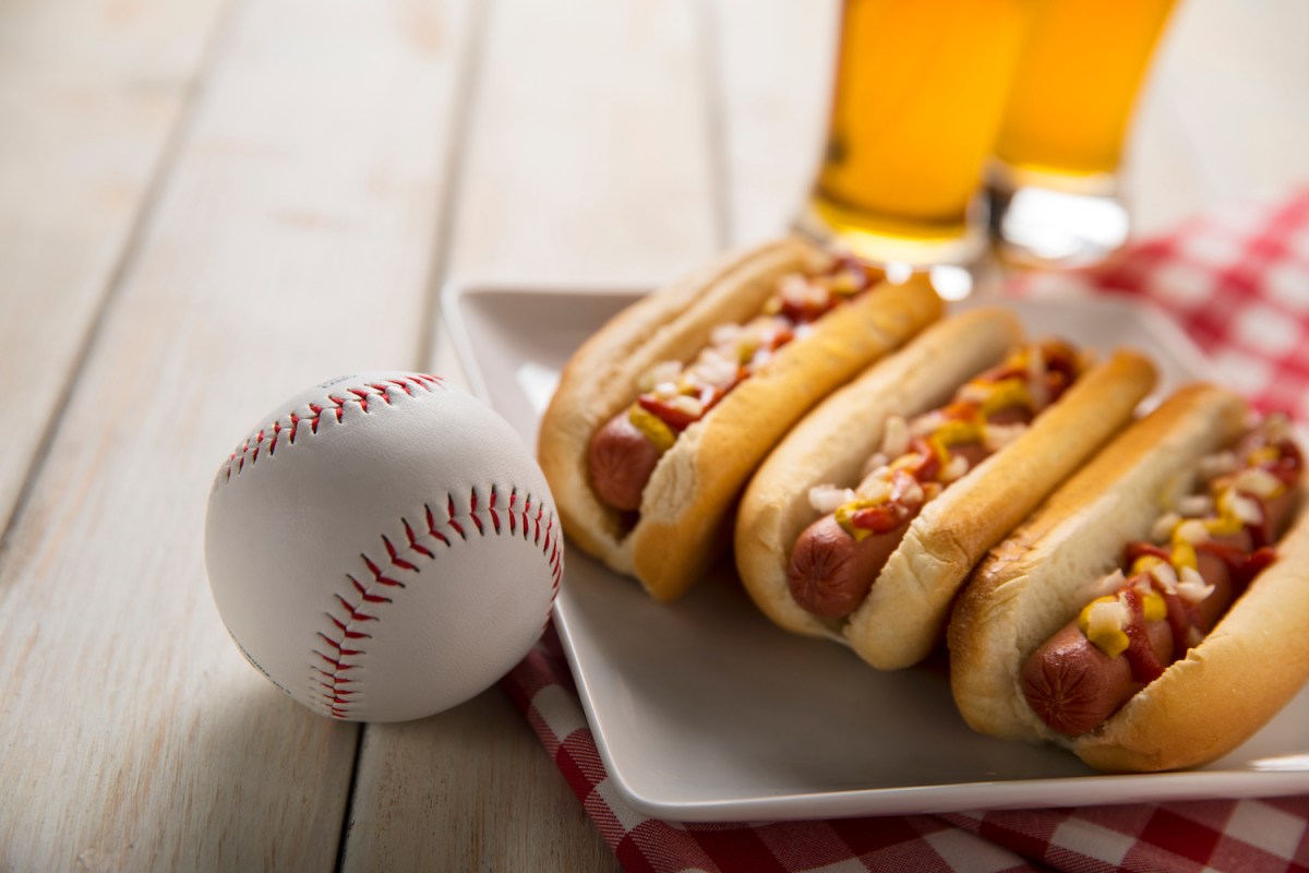 Home Run Dugout Lets You Eat, Drink and Play Baseball - InsideHook