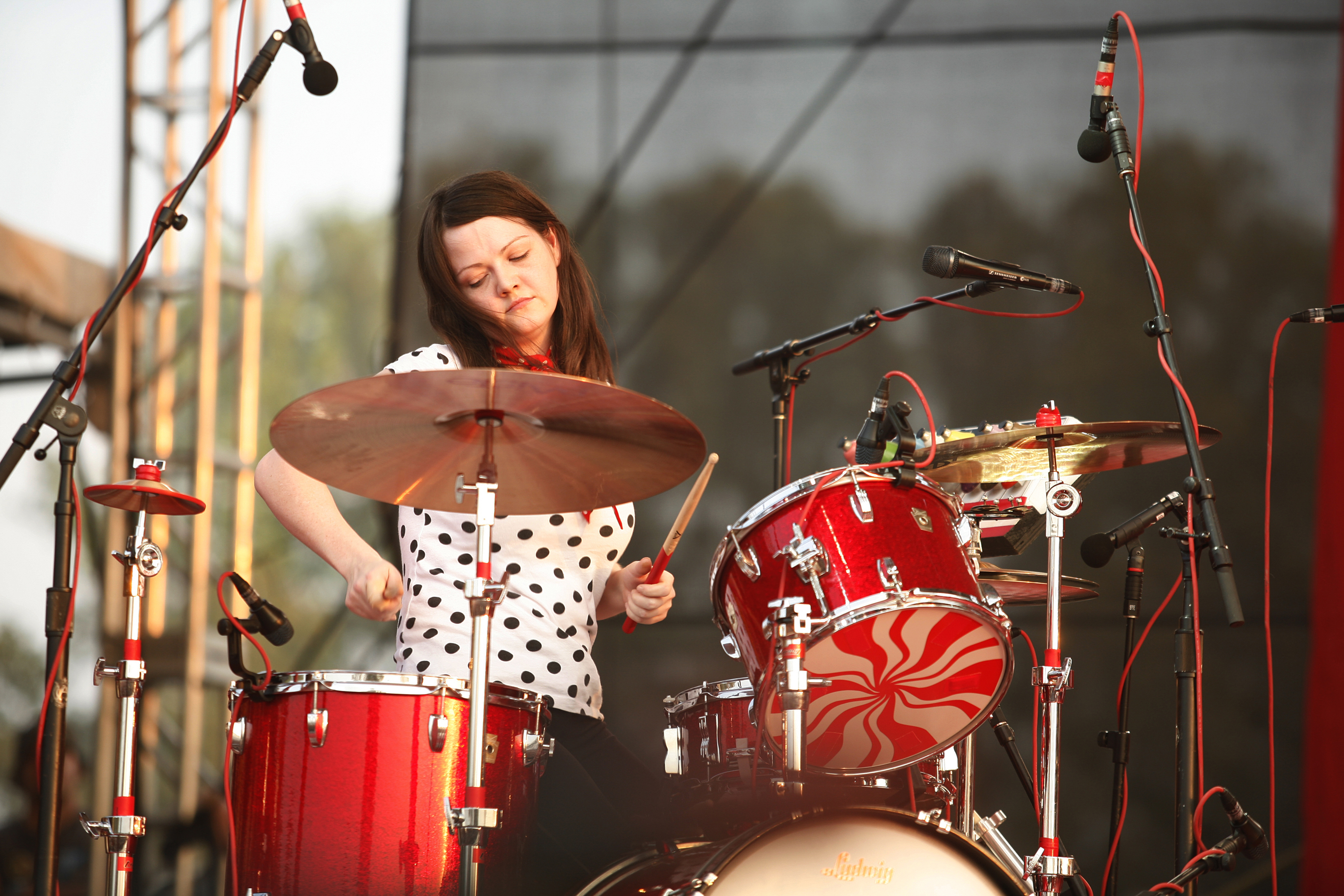 How Are We Still Arguing About Meg White and Her Drumming? - InsideHook