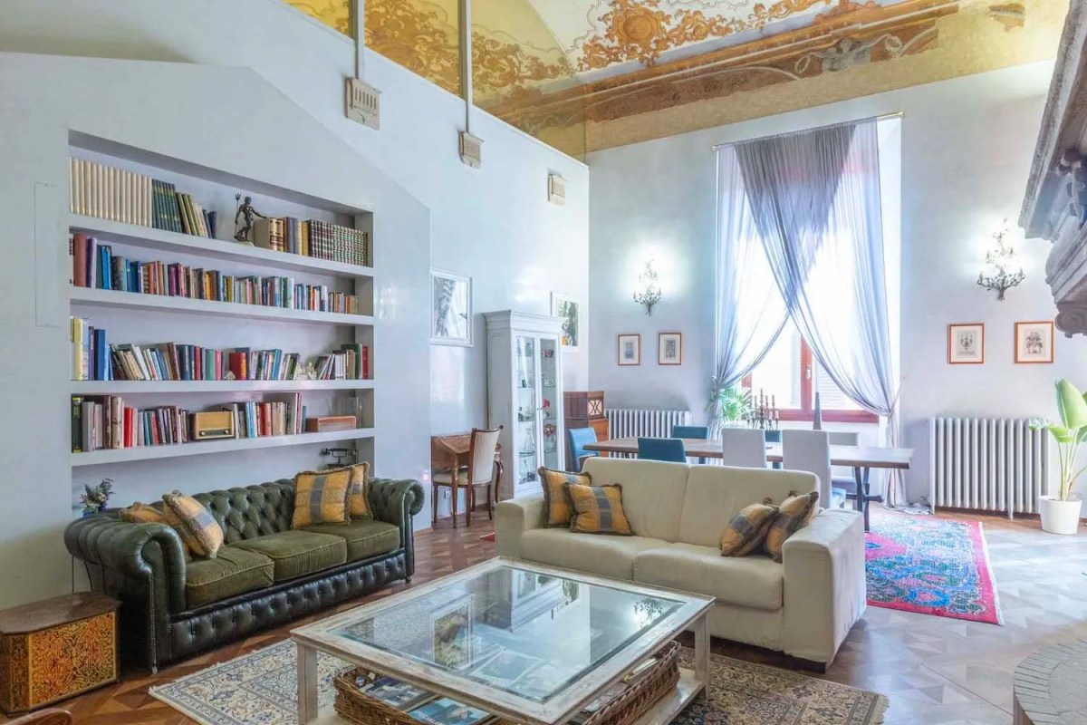 You Can Buy Leonardo da Vinci's 15th-Century Home in Italy - InsideHook