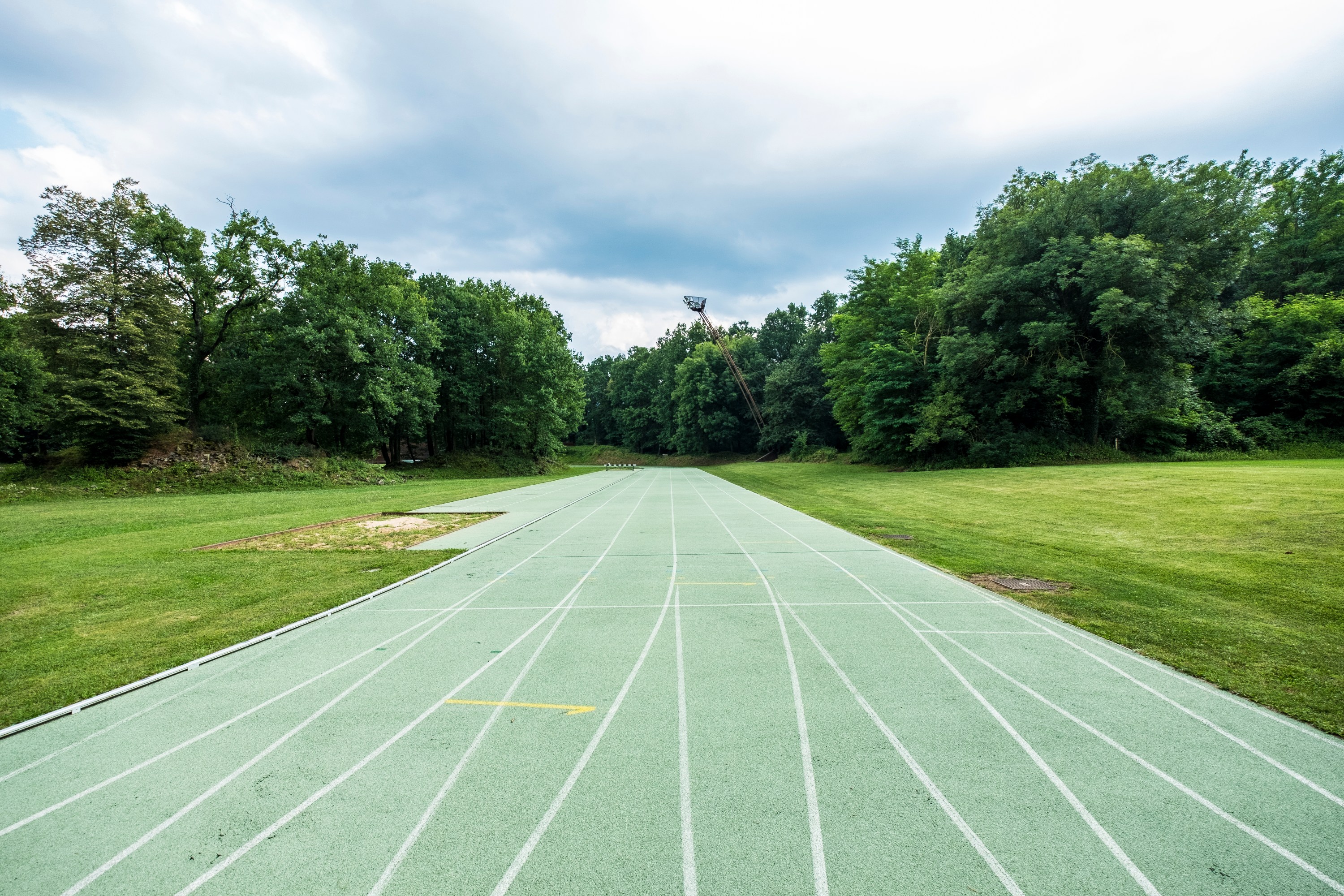 What Is Green Exercise? Here's How to Add It to Your Routine. - InsideHook