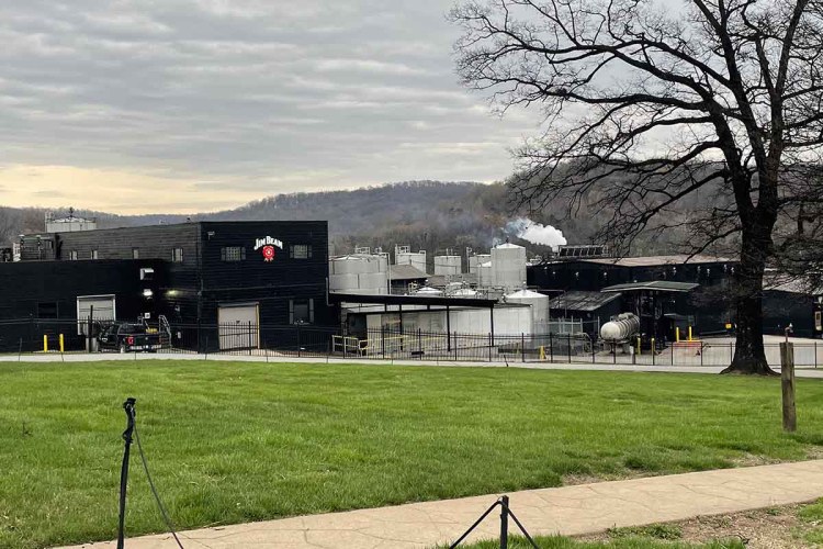 6 Top Bardstown Distilleries To Visit On The Kentucky Bourbon Trail ...