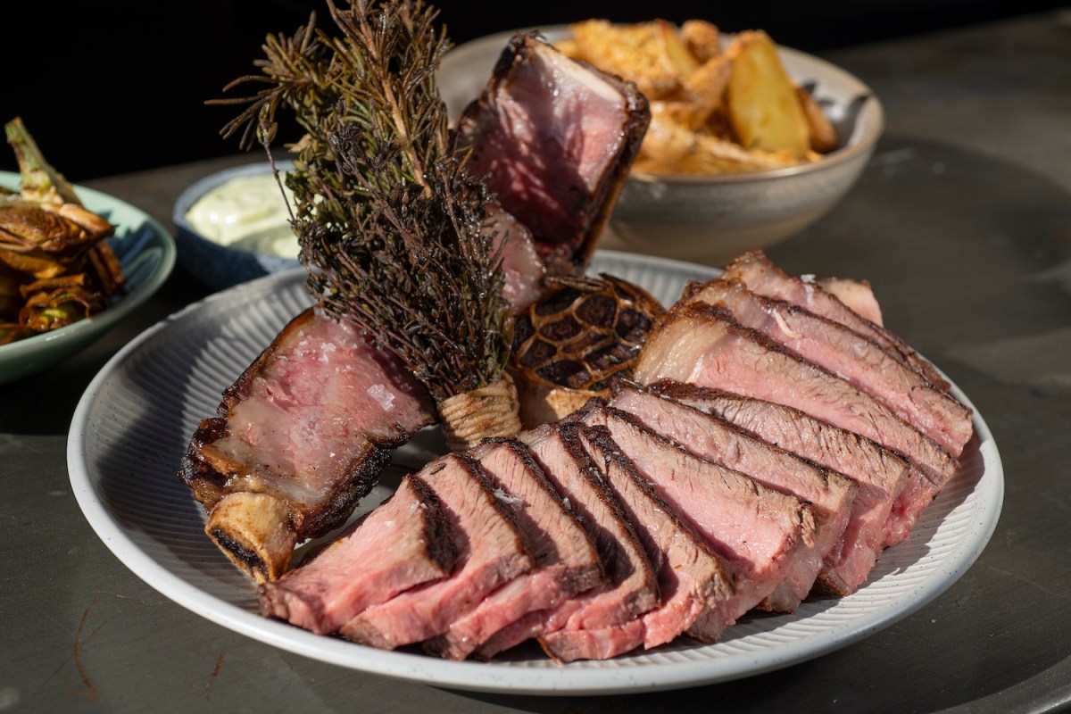 This Canteen Steak Recipe Takes Minutes to Make - InsideHook