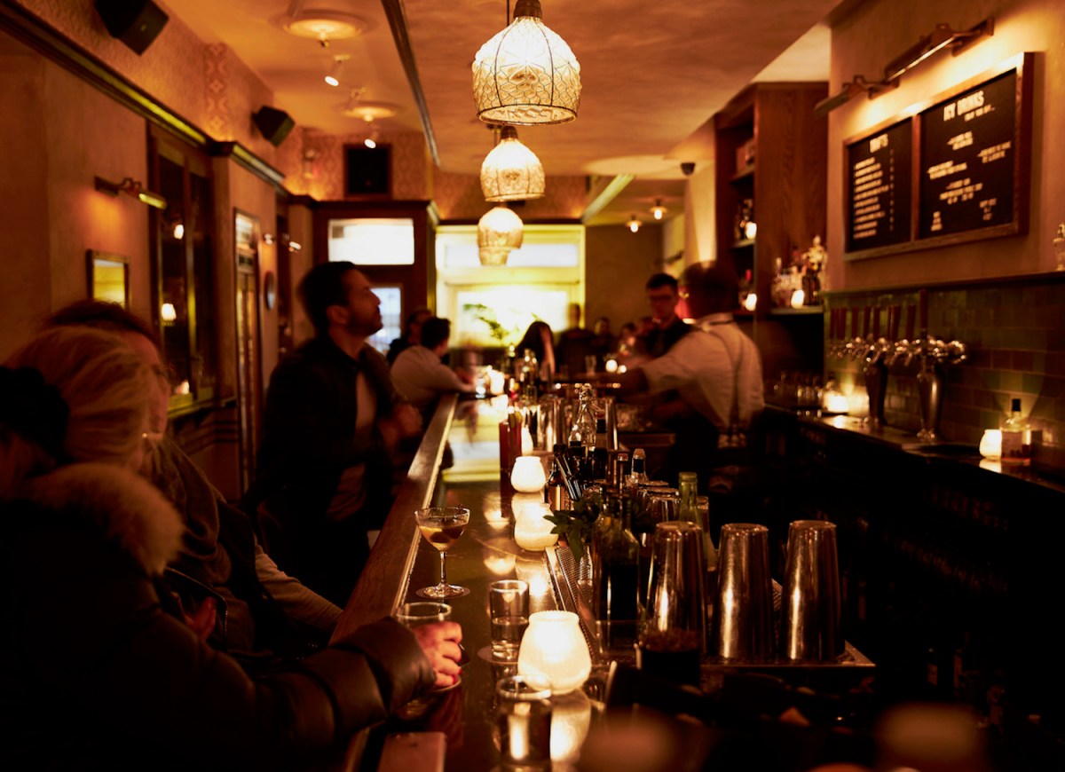 11 Best Bars in Chicago, According to Bartenders - InsideHook