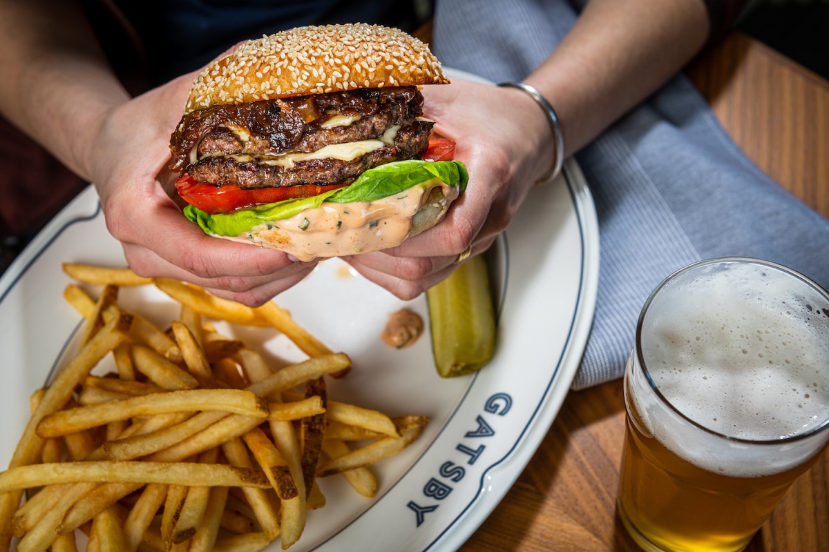 How to Make DC’s Favorite Smashburger at Home - InsideHook