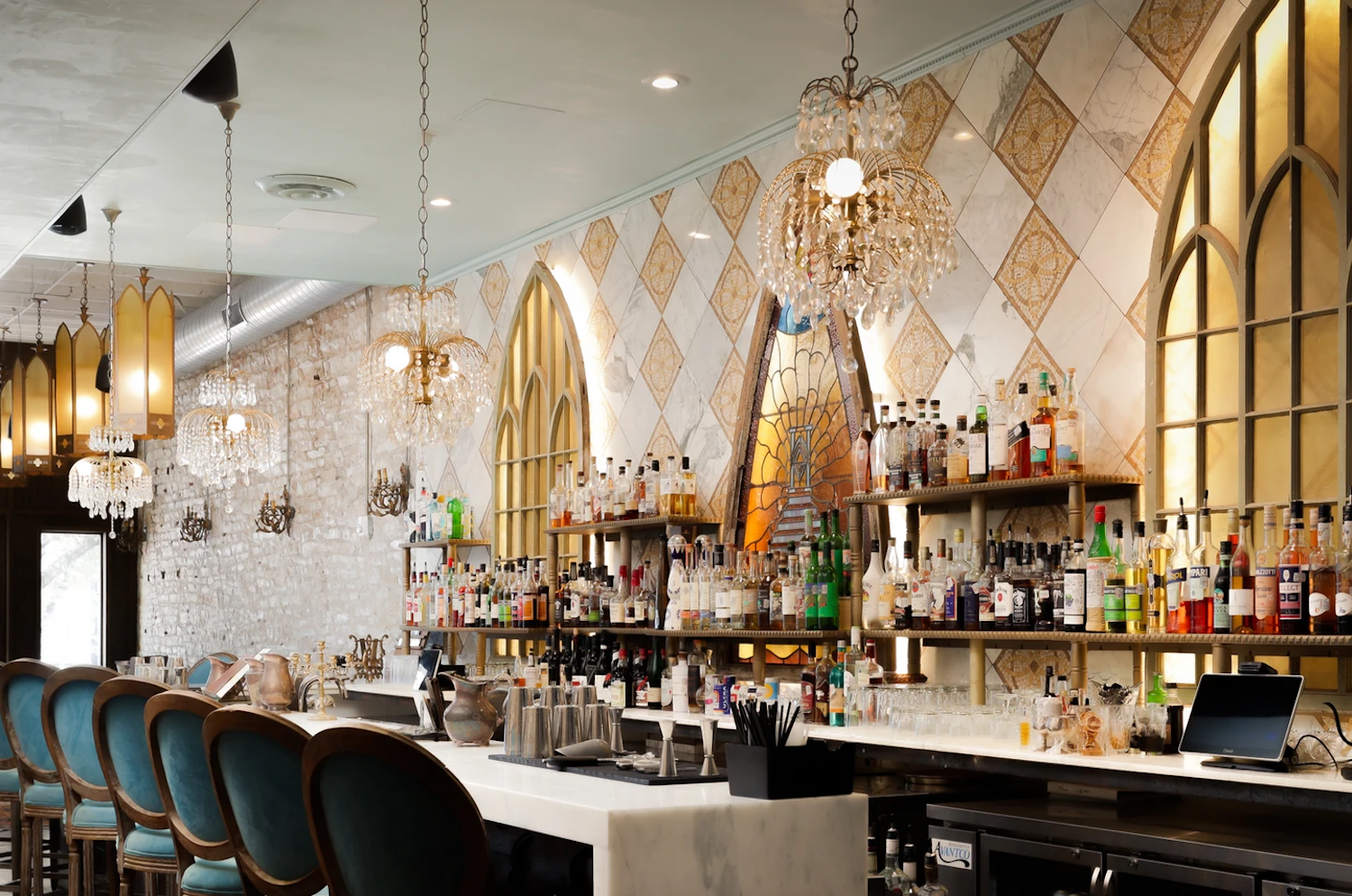 13 Best Bars in Texas According to Local Bartenders - InsideHook