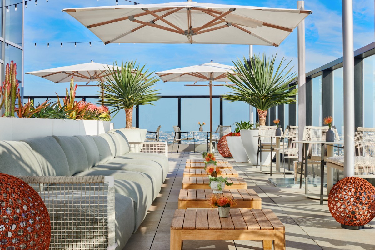 LA’s Best Rooftops Offer Five-Star Food and Spectacular Views - InsideHook
