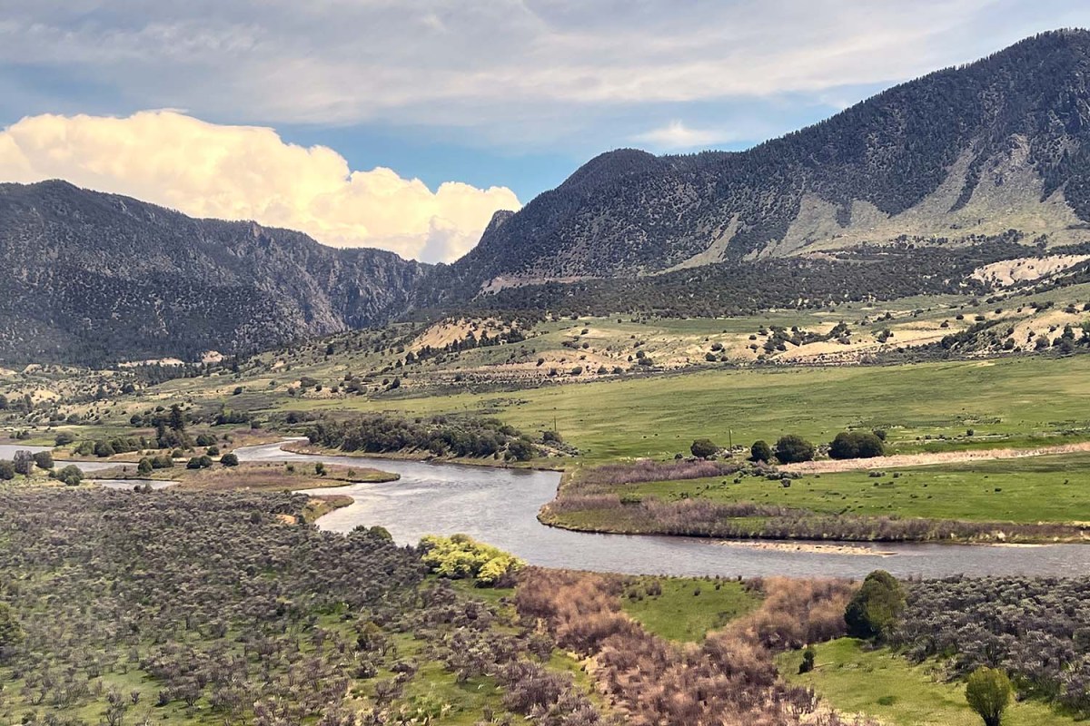 Experience the California Zephyr: A Cross-Country Adventure - InsideHook