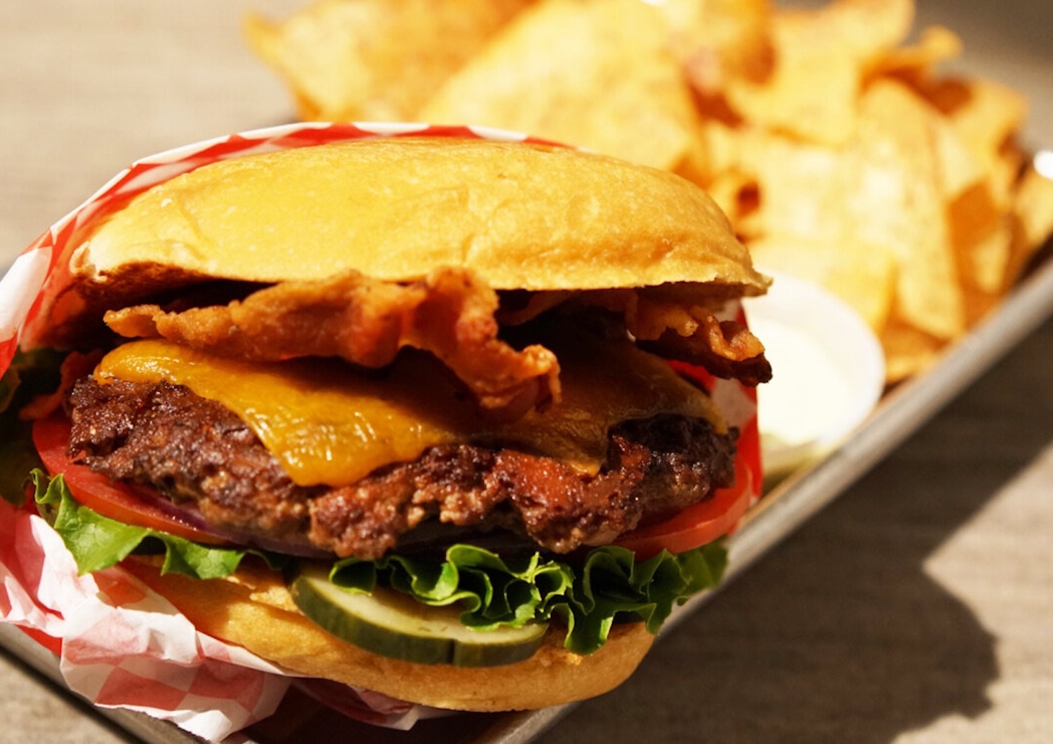 The 10 Best Burger Joints in Texas - InsideHook