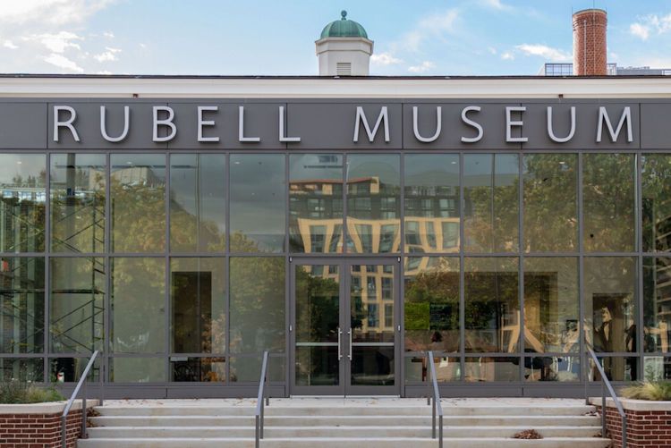 Here’s What to See at the New DC Outpost of the Rubell Museum - InsideHook