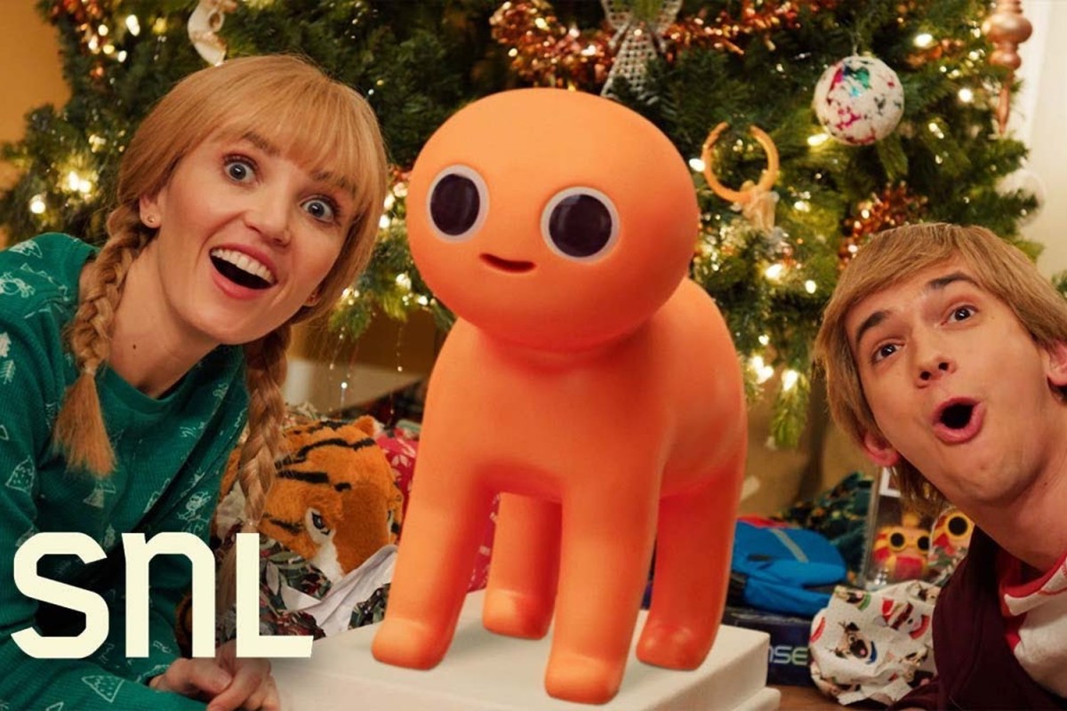 Still Need Gift Ideas? "SNL" Has a Terrifying Suggestion: Pongo ...
