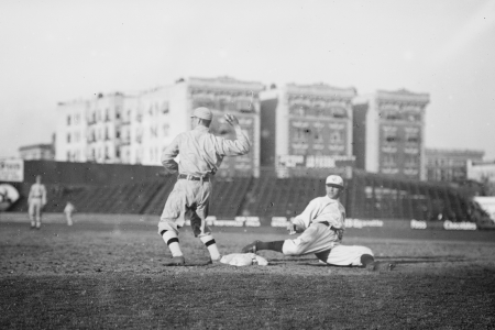 Remembering the Baseball Ballparks of Old New York - InsideHook