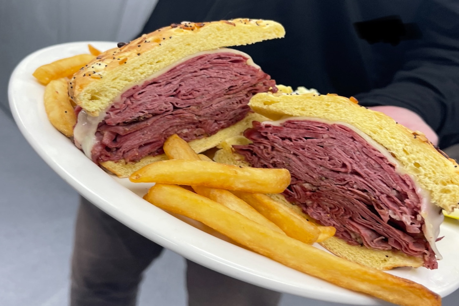 The 8 Best Jewish Delis in Chicago - InsideHook