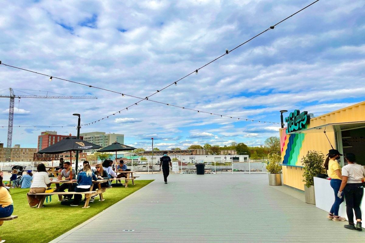 Grab a Cold One at These 10 DC Beer Gardens - InsideHook