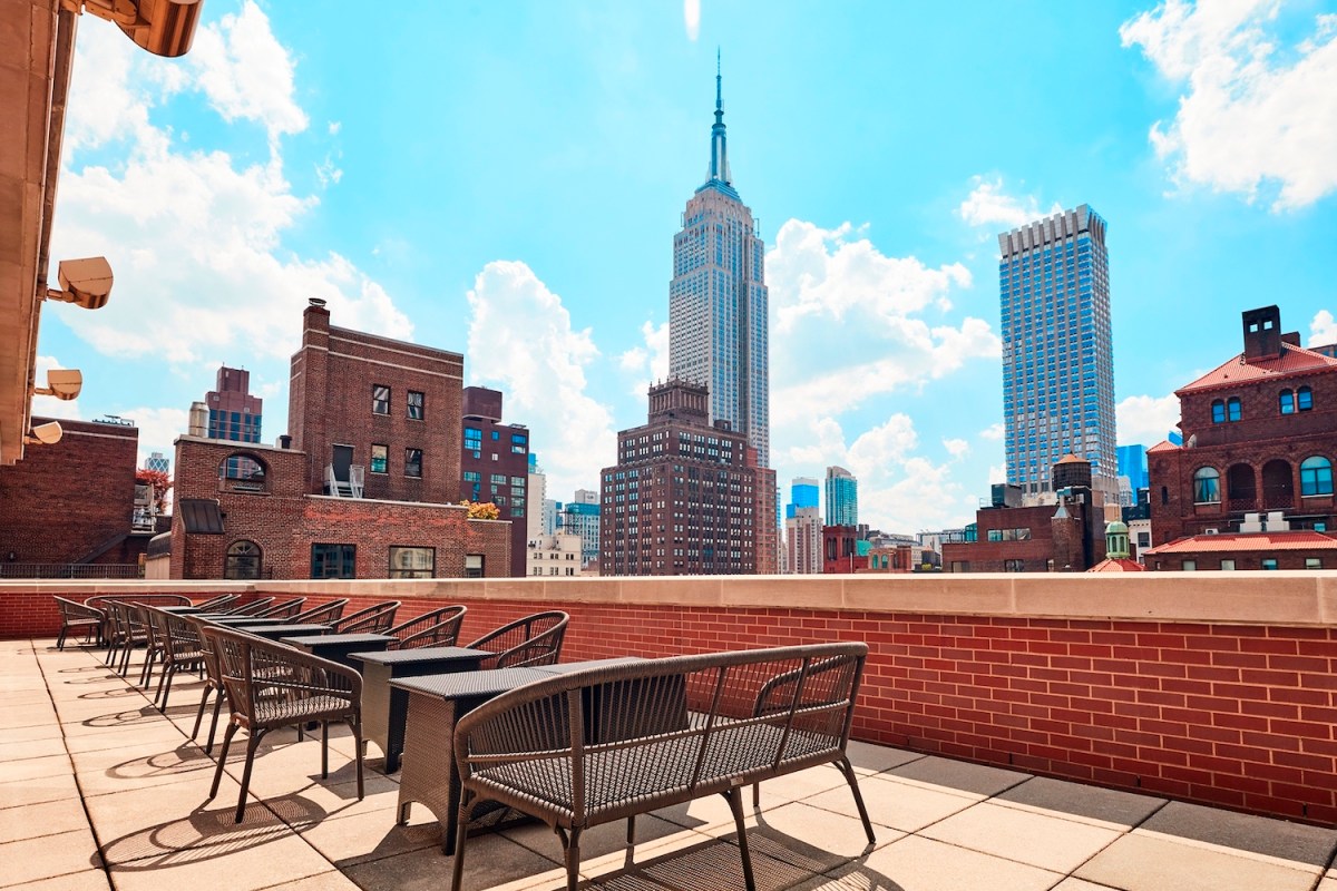 The 10 Best NYC Rooftop Bars - InsideHook