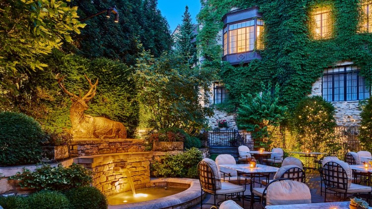 The 8 Best Restaurants to Dine Al Fresco in Chicago - InsideHook