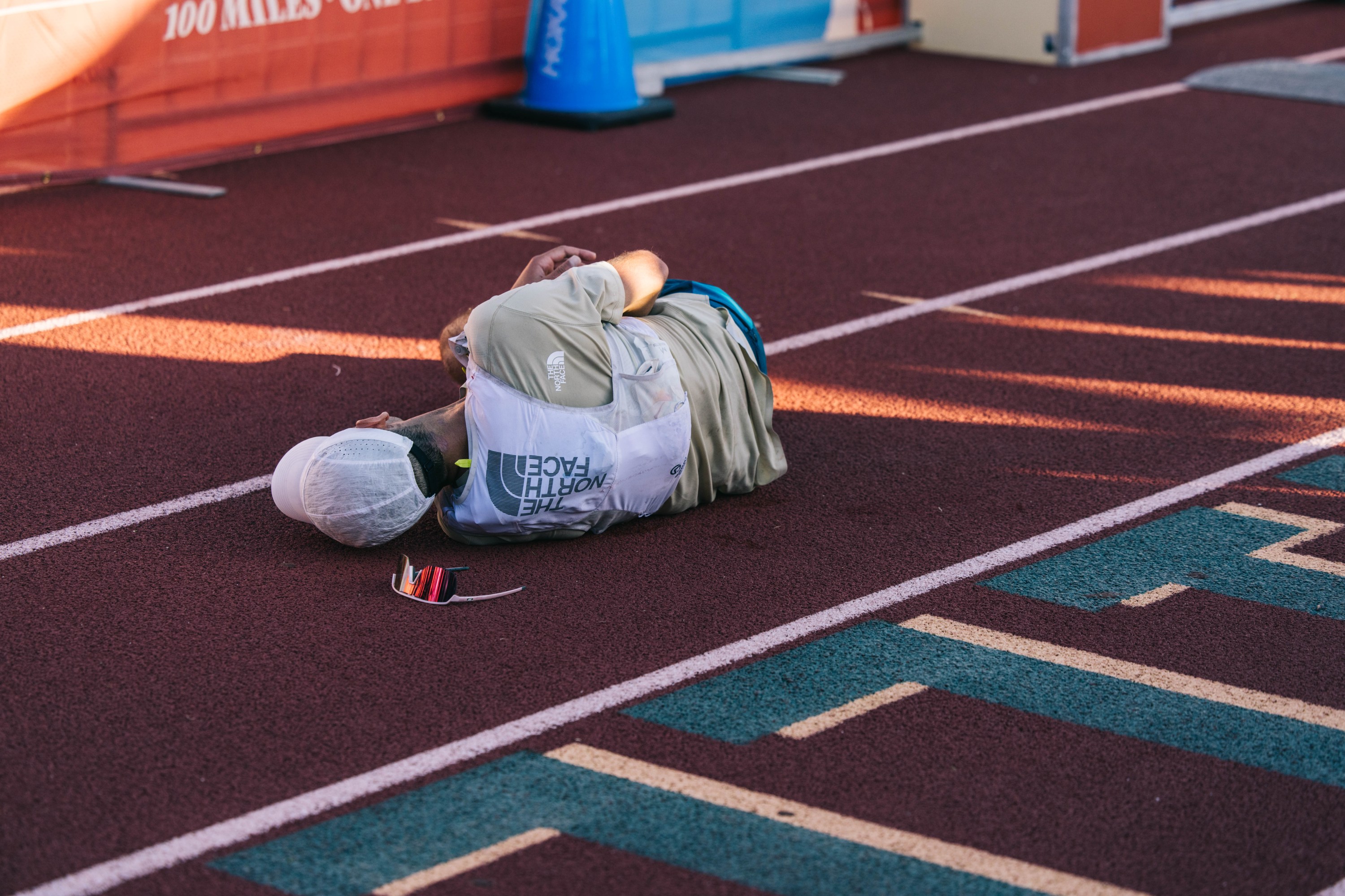 What It's Like to Run the Western States 100, in Photos - InsideHook