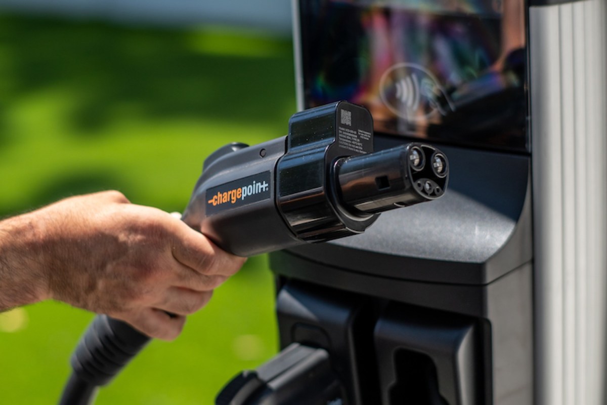 ChargePoint Just Took a Big Step Towards a Universal EV Charger ...