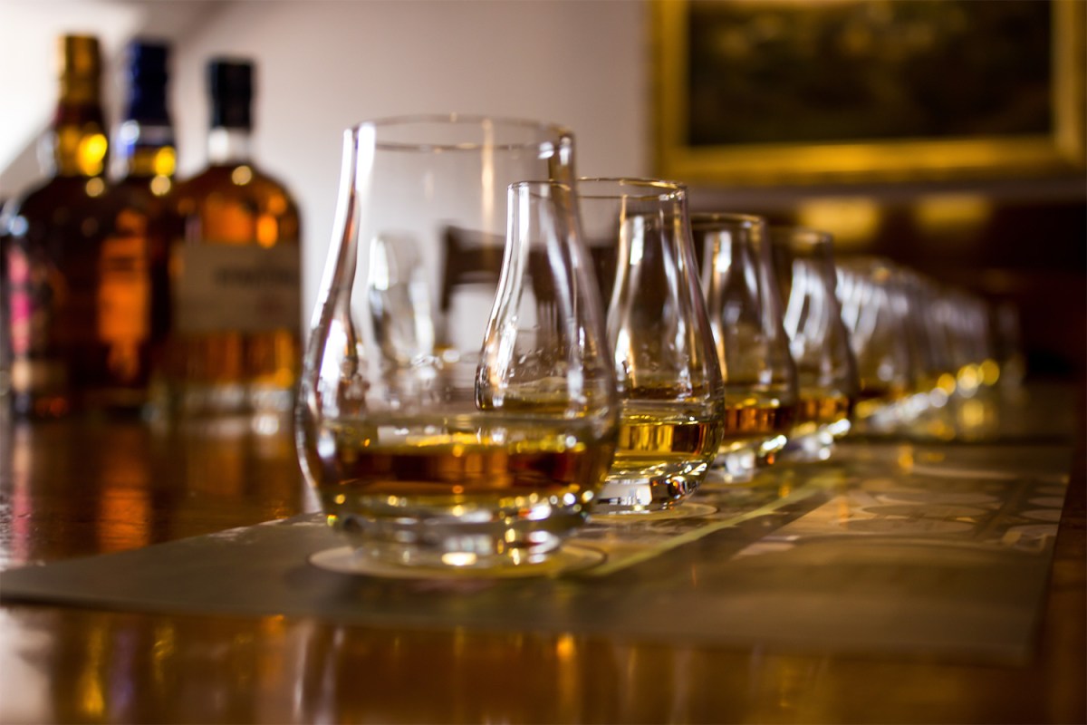 The Drinking Culture of Scotland - InsideHook
