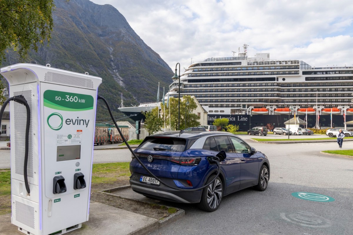 EVs Were Almost 90% of Norway's New Car Sales in 2024 - InsideHook