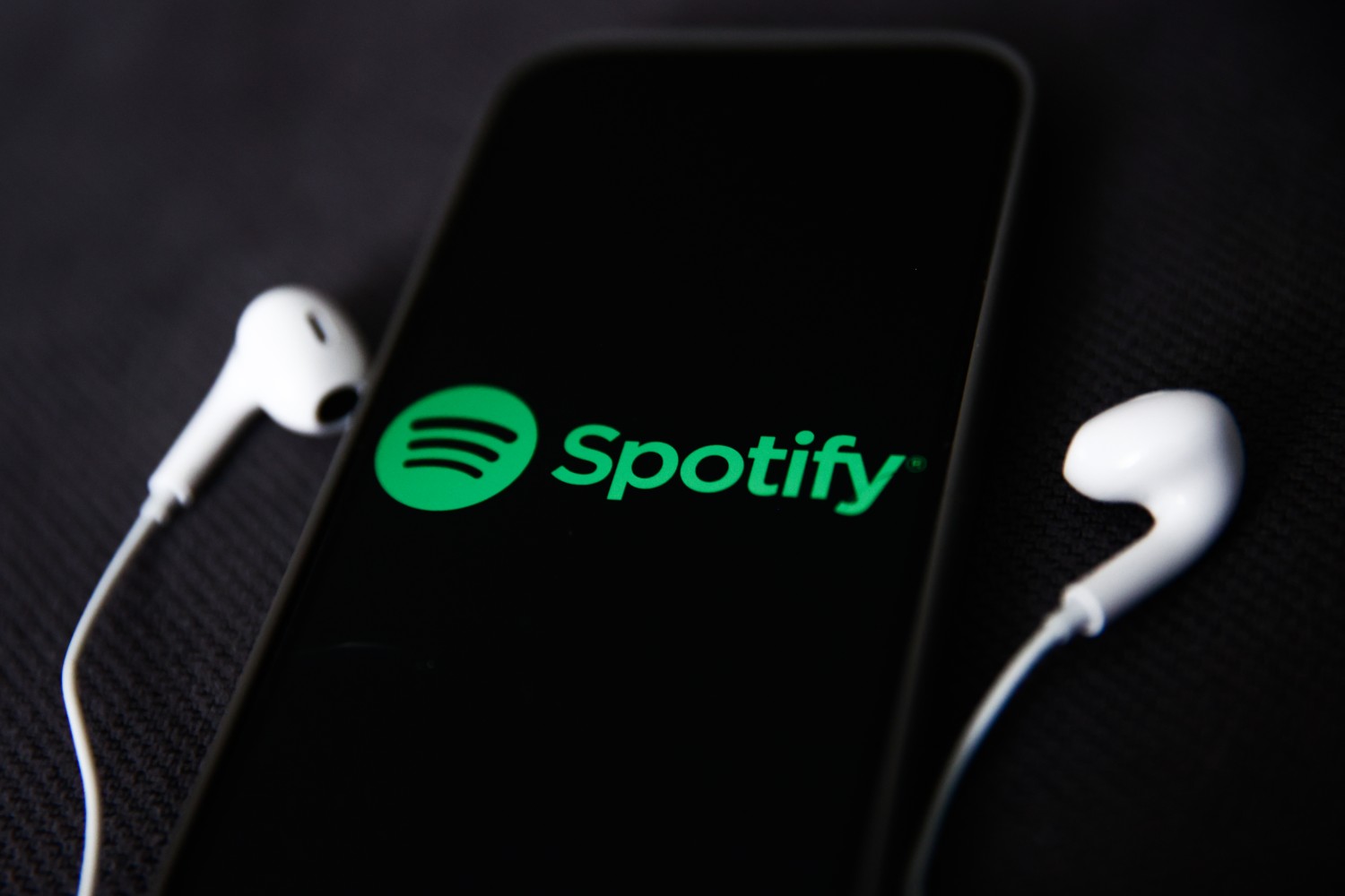 Spotify Reportedly Exploring a High-Fidelity Membership Tier - InsideHook